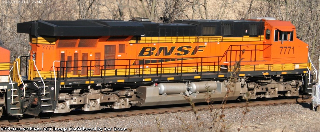 BNSF 7771